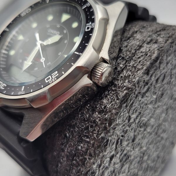 Casio Men's Vintage AMW320R-1EV Marine Analog-Digital Dive Watch used ...
