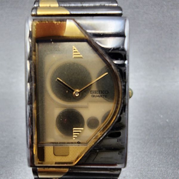 Seiko Half Moon Watch Women 23mm Champagne Dial Black&Gold Rectangle ...