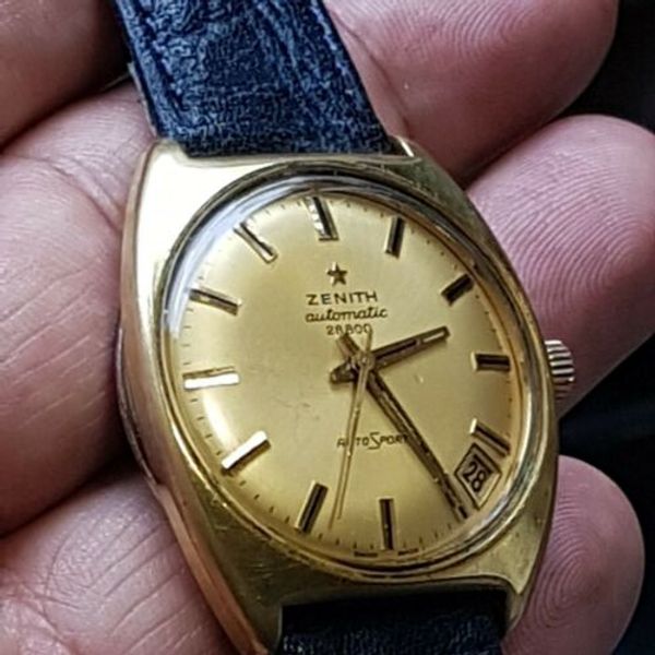ZENITH AUTO SPORT 28800 ALL ORIGINAL 2562PC | WatchCharts