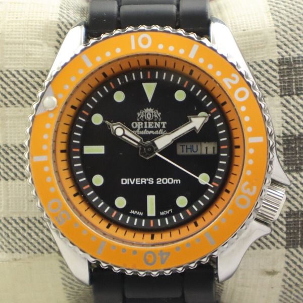 Orient Diver Men Automatic 21J Day/Date Rotating Bezel Lather Band ...
