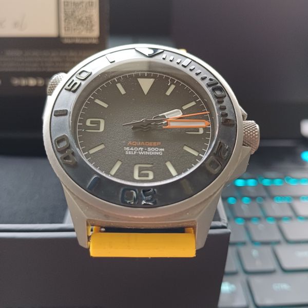 Undone Aquadeep Titanium Watch | WatchCharts Marketplace