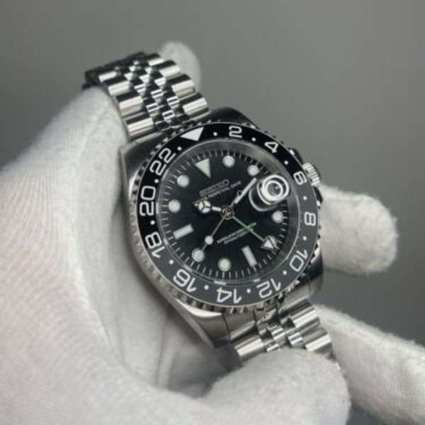 Seiko Bruce Wayne GMT | WatchCharts Marketplace