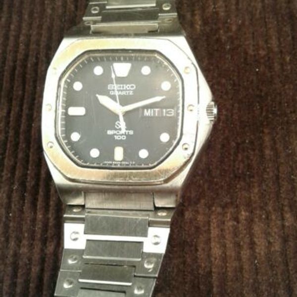 Vintage 1980 SEIKO QUARTZ SPORTS 100 8229-5010 WATCH | WatchCharts ...