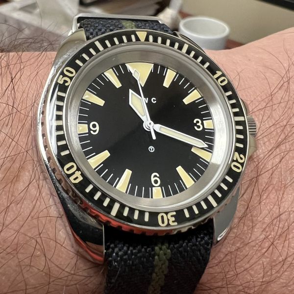 [$2,195 USD] FS: CWC 1980 Royal Navy Divers Watch Reissue | WatchCharts ...