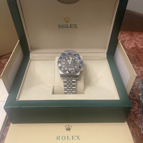 Rolex GMT-Master II Mens Steel Black & Blue Ceramic Bezel 40mm | WatchCharts Marketplace