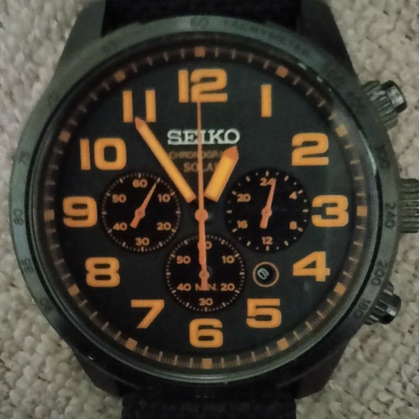 Seiko Solar Chronograph Tachymeter V175-0CG0 | WatchCharts Marketplace