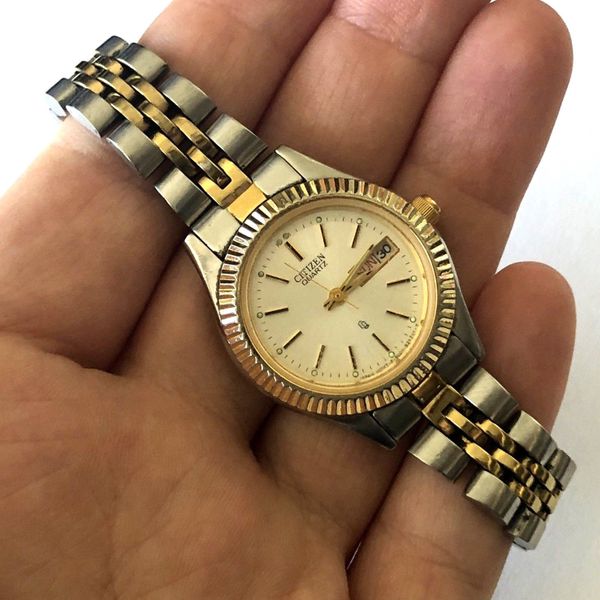 Citizen Quartz 6000 R00413 Day Date Two Tone GN-4W-S Womens Watch Runs ...