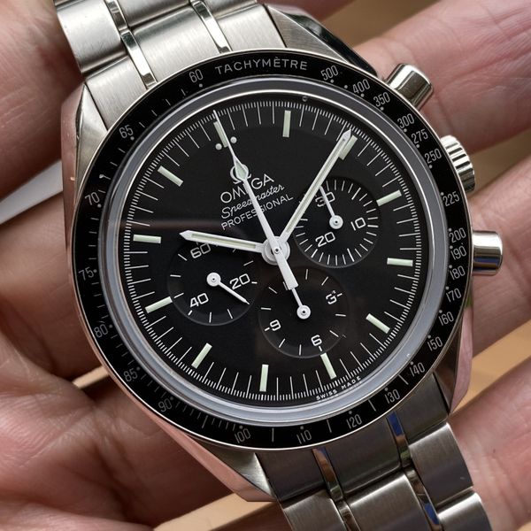 Omega Speedmaster "Moonwatch". "Sapphire Sandwich". Strong Lume. Clean ...