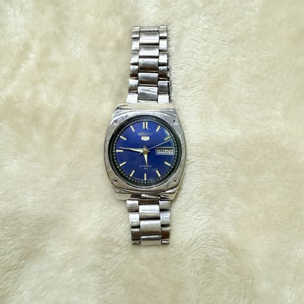 Seiko 5 Automatic Mens Watch 17 Jewels Japan Made Vintage Mov 7009A Blue Dial | WatchCharts ...
