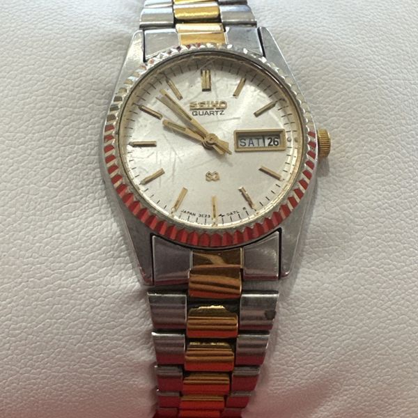 Seiko SQ Women 3E23-0A69 Day/Date Two-Tone Quartz Watch | WatchCharts ...