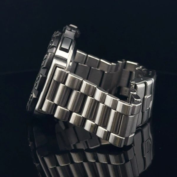 TAG Heuer Formula 1 Men's Black Watch - CAH1110 With Travel Case ...