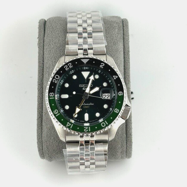 Seiko 5 Sports SKX Sports GMT Green Dial Stainless Steel Watch SSK035 ...