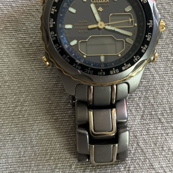 Citizen Eco-Drive Watch Men Chrono Solar Tech Used Works Titanium WR ...