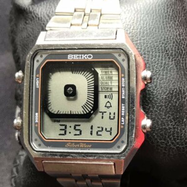 Seiko G757-5030 Silver Wave James Bond Quartz LCD Vintage Watch ...