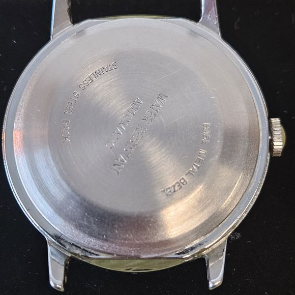 1976 Men's Timex Razorback Watch | WatchCharts Marketplace