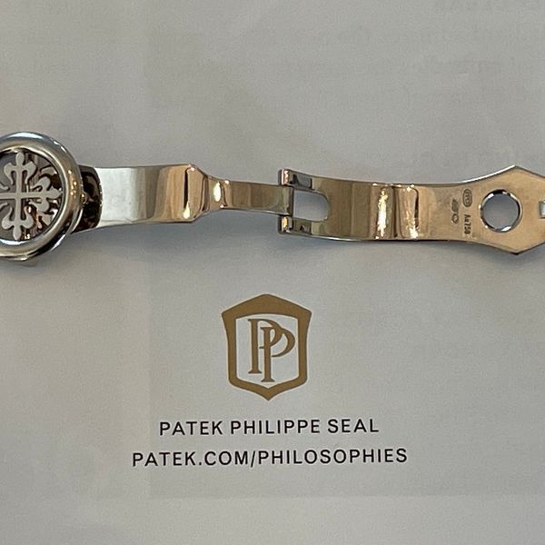 FS: Patek Philippe WG Deployant Clasp, 16mm, Mint | WatchCharts Marketplace