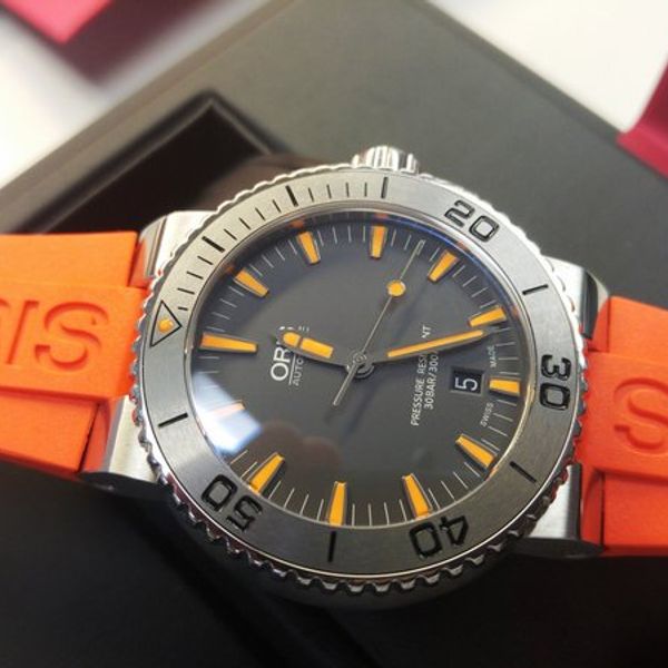 FS: Oris Aquis, 43mm, Grey Dial, Tungsten Bezel, Orange Rubber ...