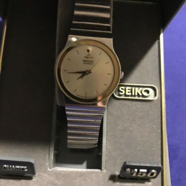 Vintage Ladies Seiko Stainless Steel Analog Quartz Watch 5Y91-6010 RO ...