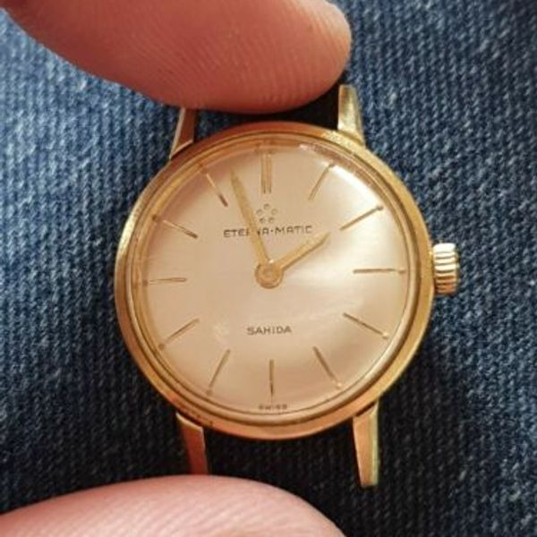 18ct gold 750 Eterna-matic Sahida Ladies Watch 24mm | WatchCharts ...