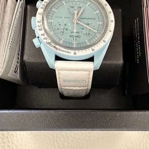 Mission to Uranus watch baby blue + white Omega x Swatch Moonswatch ...