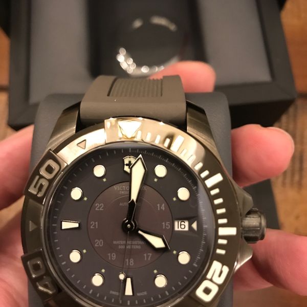 Victorinox dive 500 brown dial eta 2892 , SQUALE tiger limited edition ...