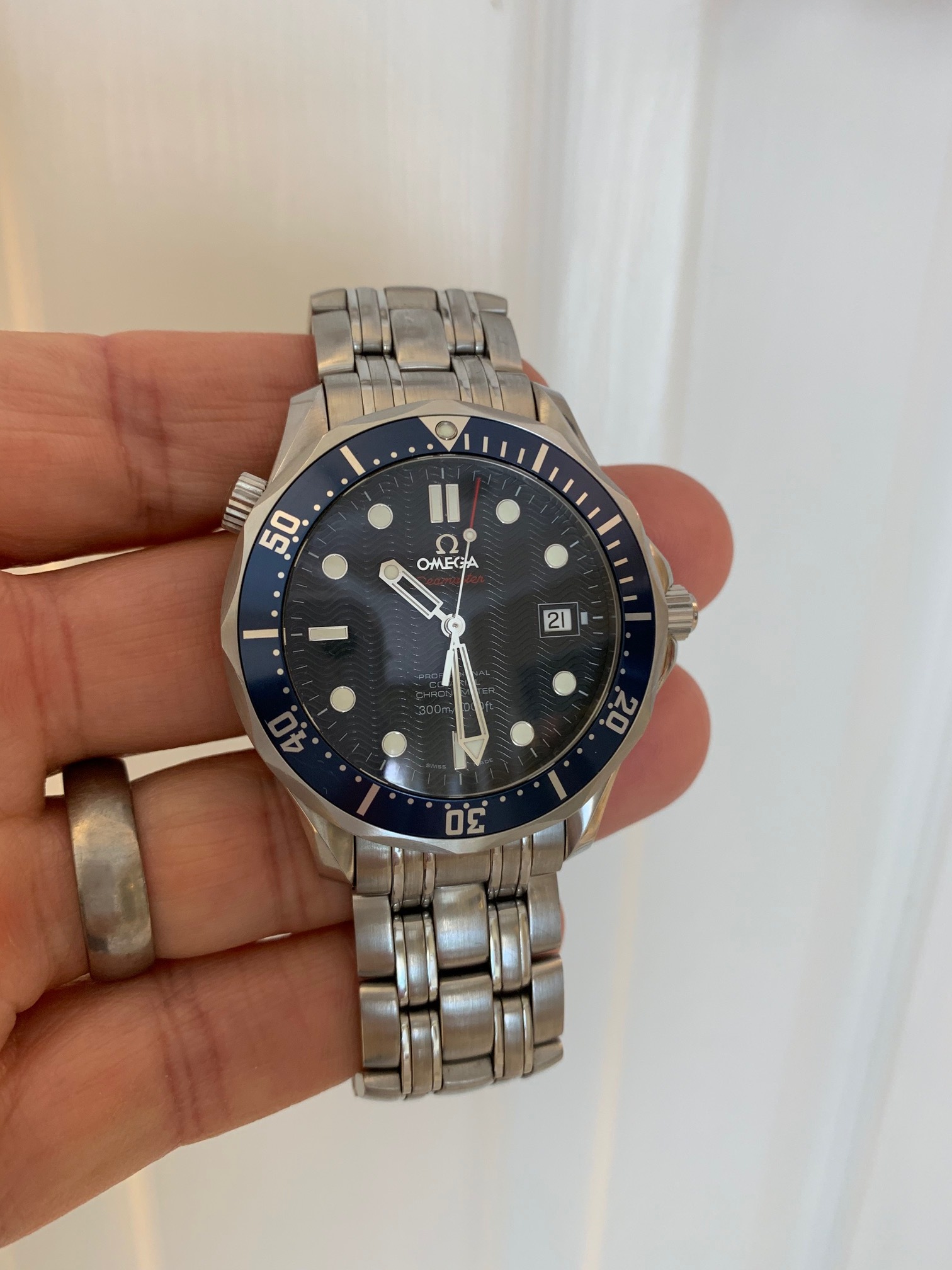 Omega Seamaster SMP300 2220.80 2920.80 Co-axial | WatchCharts