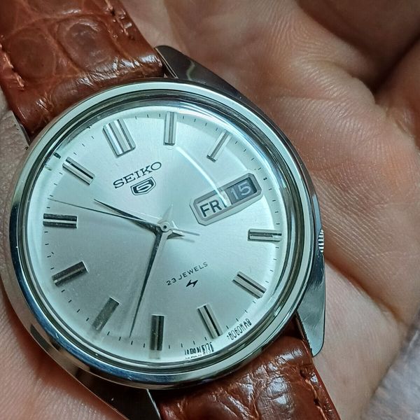 Seiko 5 5126-8060 Advanced Charts | WatchCharts
