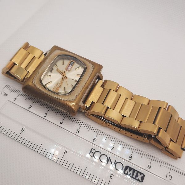 Vintage SEIKO 5 Automatic 21 Jewels TV screen Day/Date Watch 1960s ...