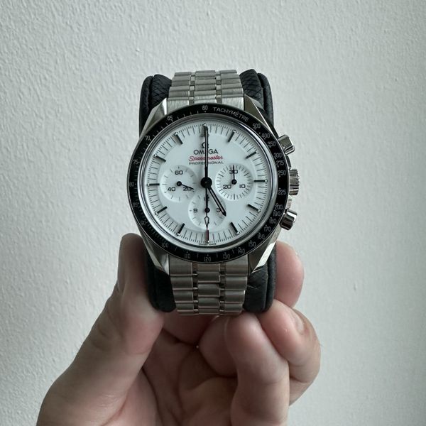 August 2024 Omega Speedmaster Professional White Dial | WatchCharts