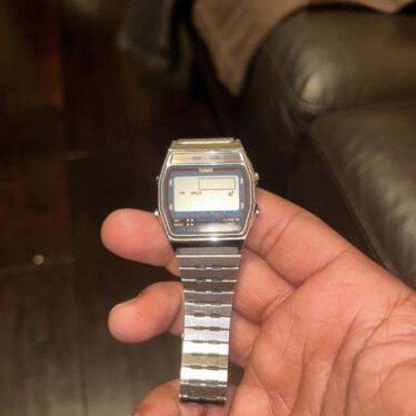 TIMEX Q LCD Alarm Chronograph Vintage Watch Original Band *needs ...