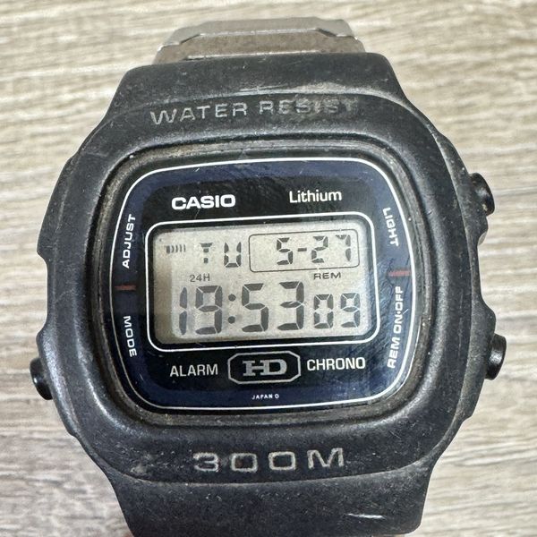 Vintage Casio DW-310 Chronograph Diver WR 300M Digital Men's Watch ...