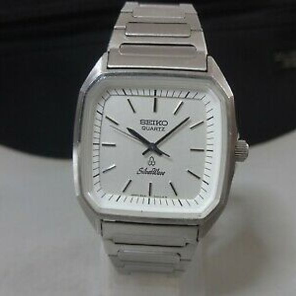 Vintage 1980 SEIKO Quartz watch [Silver Wave] 8221-5000 Original band ...