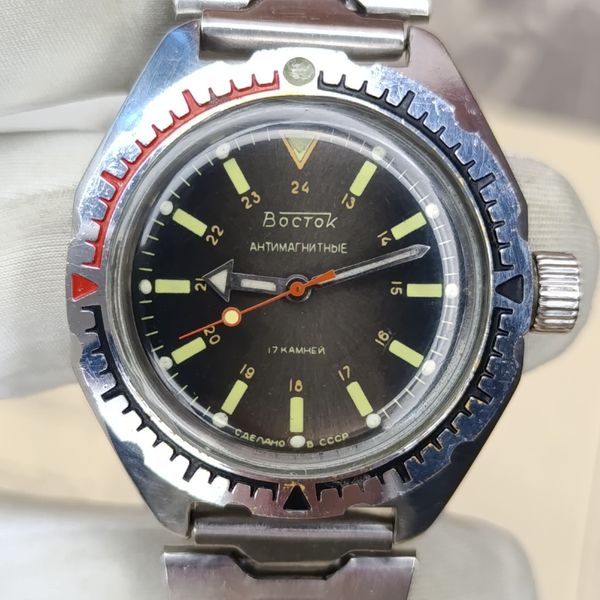 Orologio militare subacqueo sovietico vintage VOSTOK anfibio ...