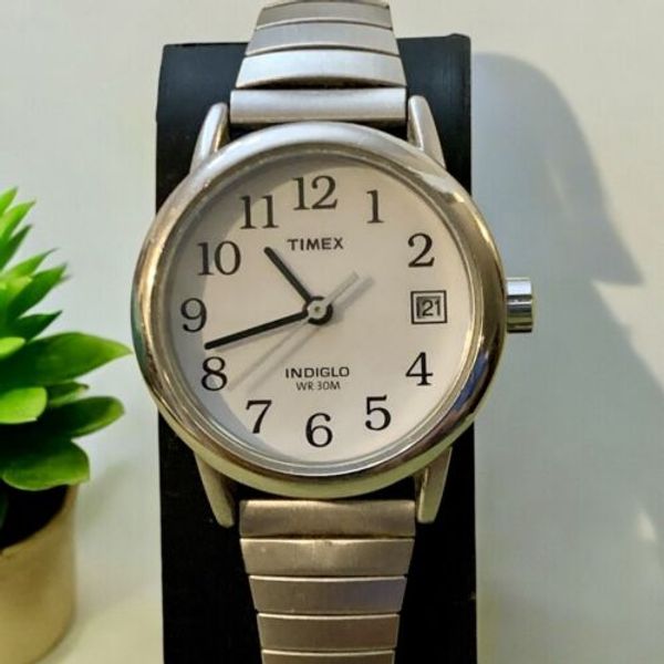 Timex Indiglo Ladies Watch Easy Reader with Date SilverTone New Battery 30M WRes | WatchCharts ...