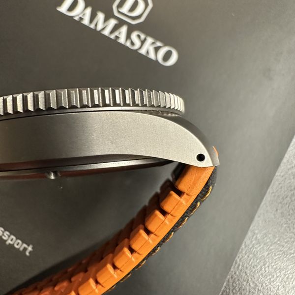[$1,095 USD] Damasko DSub3 | WatchCharts