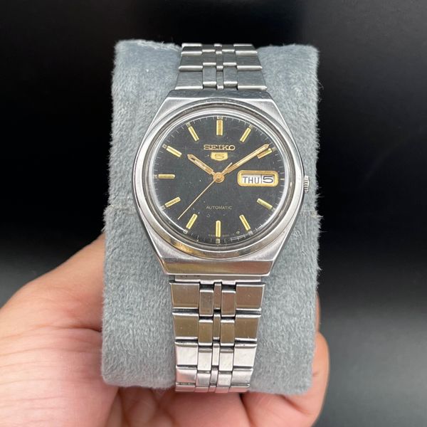 Vintage Seiko 5 Automatic Beautiful Dial Made in japan Menâ s watch 6309-8960 | WatchCharts ...