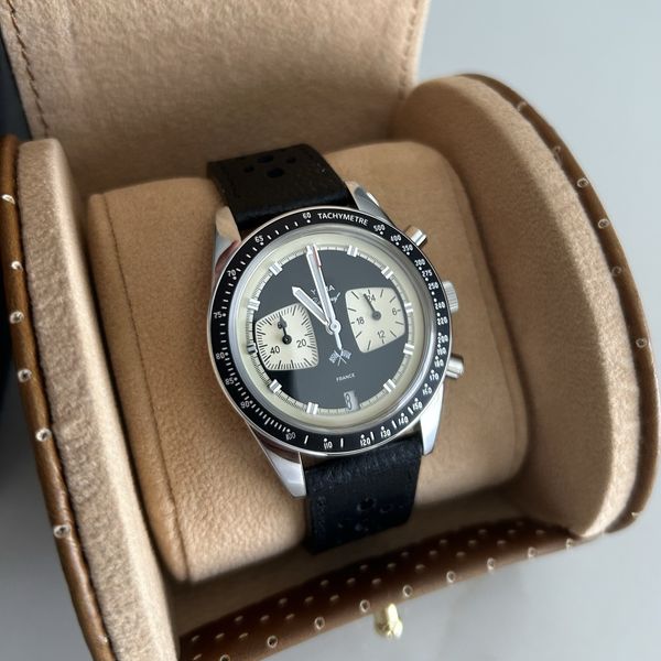 Yema Rallygraf Meca-Quartz - Reverse Panda Men's Chronograph ...