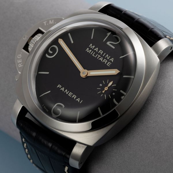 FSOT : Panerai PAM 217 Destro Marina Militare | WatchCharts Marketplace