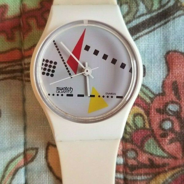 Vintage Swatch Watch 1984 White Memphis LW102 Ladies | WatchCharts ...