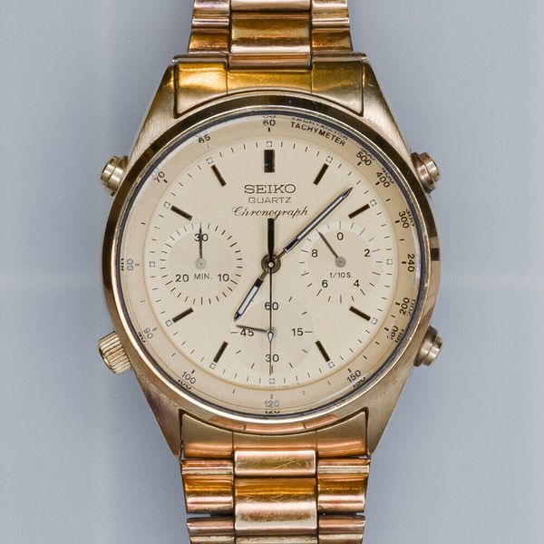 Mens Seiko Quartz Chronograph Tachymeter 7A28-7029 Watch | WatchCharts