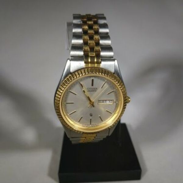 Vintage Citizen CQ 6100 Two Tone Mens Day-Date Quartz Watch ...