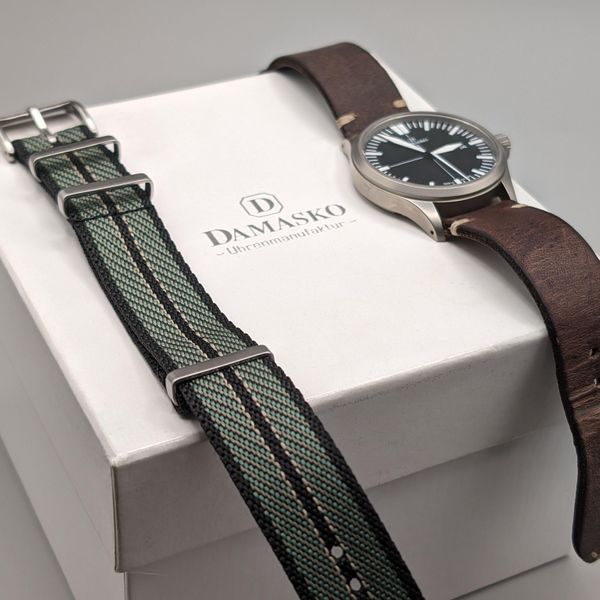 [WTS] Repost Damasko DS30-$699obo shipped (full kit, extra strap) | WatchCharts Marketplace