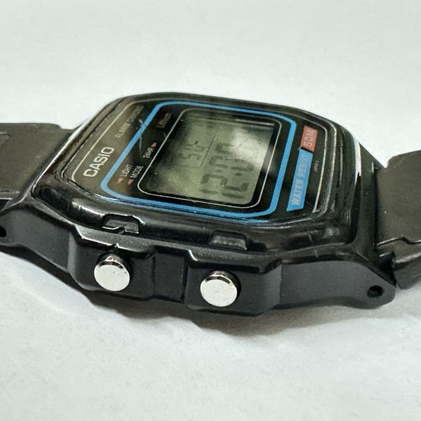 Casio W-63 alarm chronograph water resist 50M vintage Japan watch ...