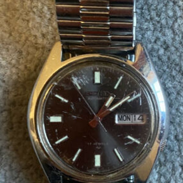 Vintage Seiko Automatic 17 Jewels 7009-8049 Mens Wristwatch | WatchCharts Marketplace
