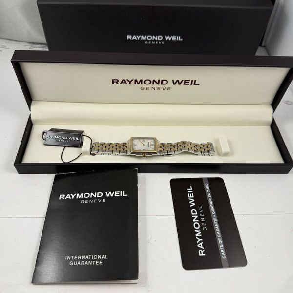 Raymond Weil Gold & Stainless Womenâ s Watch in Excellent Cond. Model ...