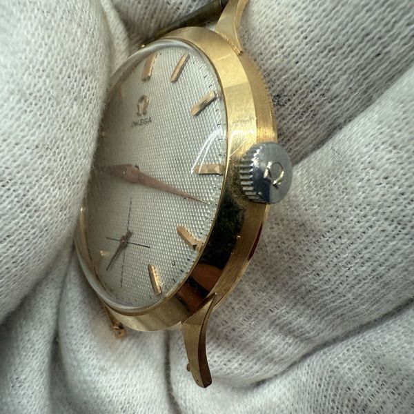 Omega 18k Textured Dial Watch | WatchCharts Marketplace