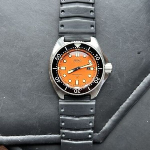 Seiko Women's 2205-0760 Diver 150m Automatic Mini Apocalypse Orange ...