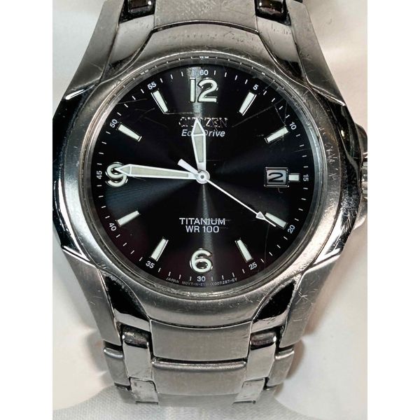 Citizen Eco-Drive Titanium WR100 Mens Watch Silver Tone Date ...
