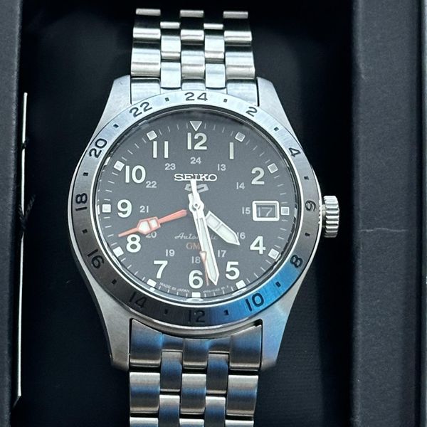[WTS] Seiko SSK023 Field GMT + New Crafter Blue strap 8 Days Owned ...