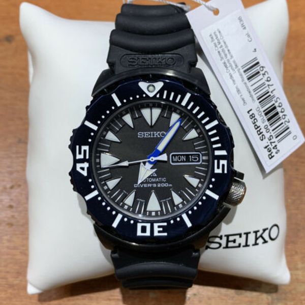 Seiko Automatic Gents Steel and Silicone Black Divers Watch SRP581 ...